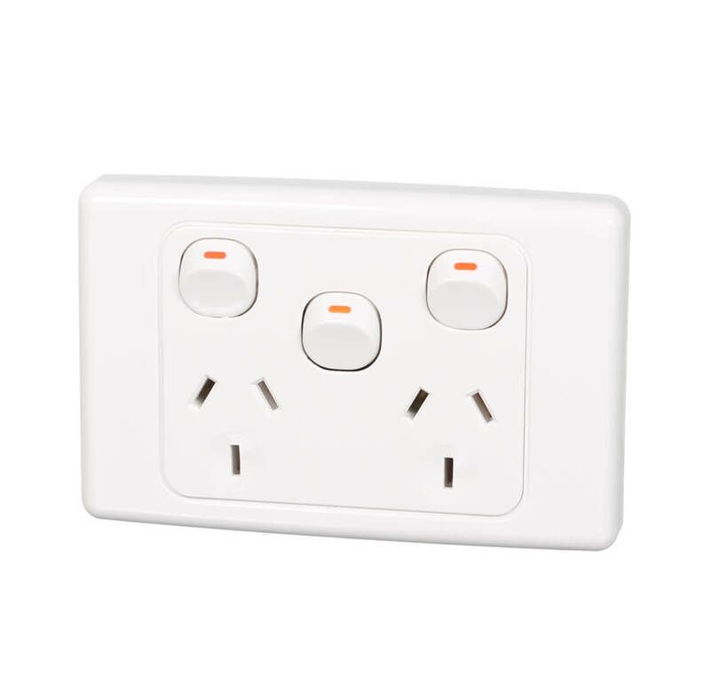 Clipsal 2025XA-WE | 10Amp Double Power Point GPO With Extra Switch ...