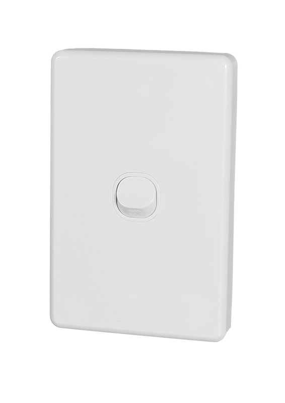 NLS 30617 | 1 Gang Switch 10 Amp | Classic Style | White