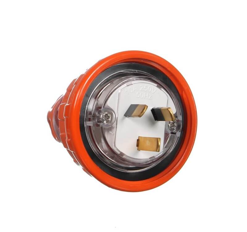 CLIPSAL 56P310-EO | 3 Pin Flat 10Amp Straight Plug IP66 | 56 Series