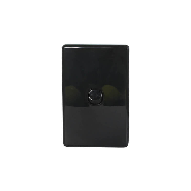 Clipsal C2031VABK | C2000 Series Vertical Switch 1 Gang 10A | Black