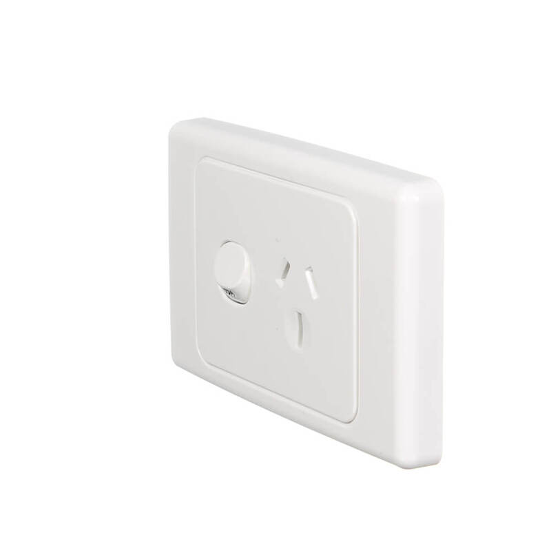 Clipsal 2015/15-WE | 15Amp Single Power Point GPO White | 2000 Series