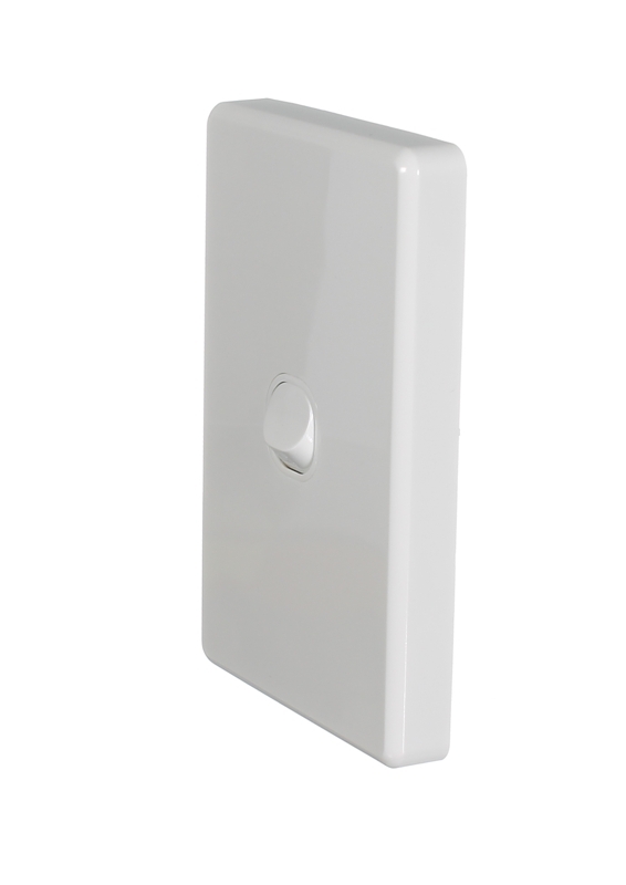 NLS 30617 | 1 Gang Switch 10 Amp | Classic Style | White