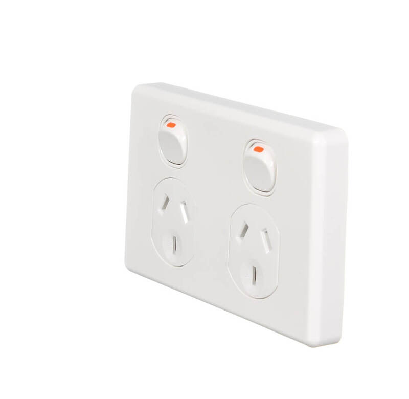 Clipsal C2025D-WE | Double Pole - Double power point GPO 10Amp 250v ...