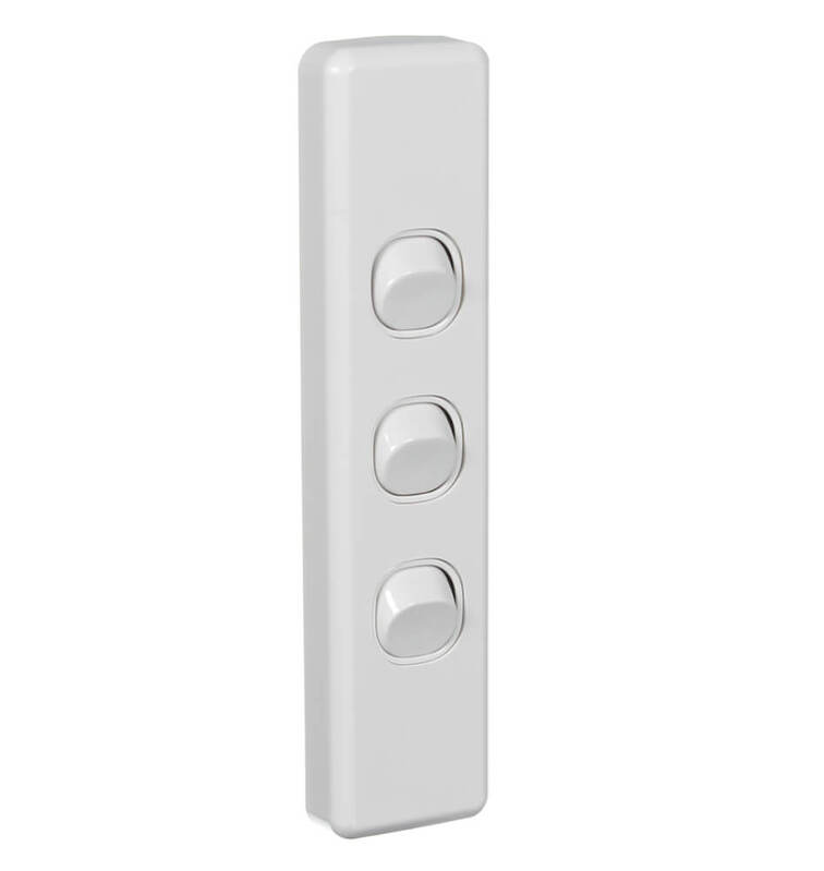 Clipsal Classic C2033A-WE | 3 Gang Architrave switch 10 Amp White
