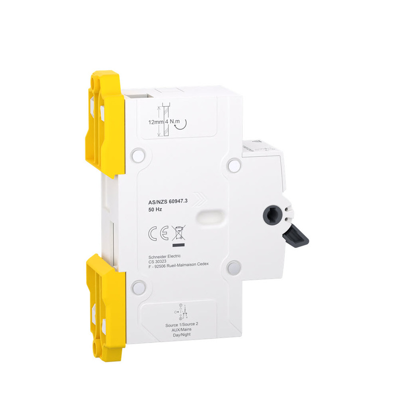 CLIPSAL MX9CS163 | Changeover Switch 1 Pole 63 Amp | 240V