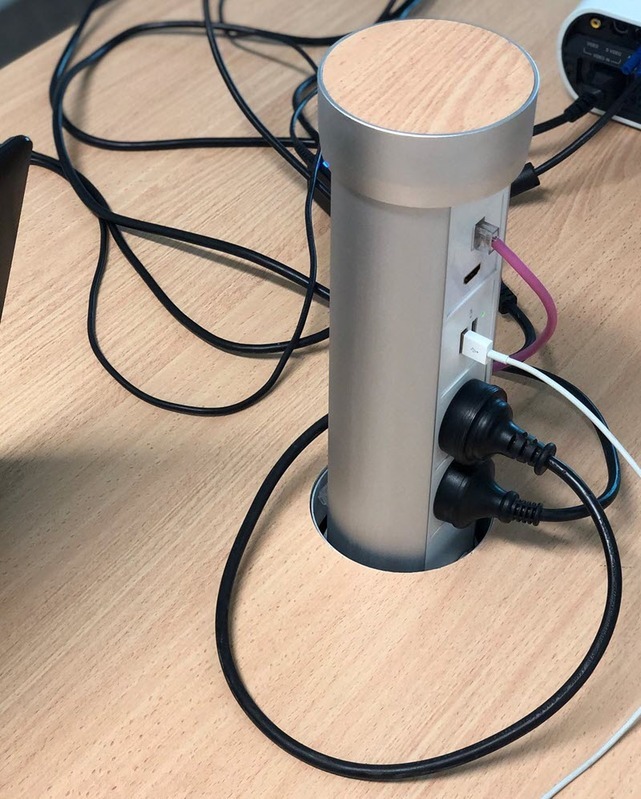 Point Pod PPMBT | Boardroom Pop-Up Power Outlet | 2 Power Points, 2 USB ...