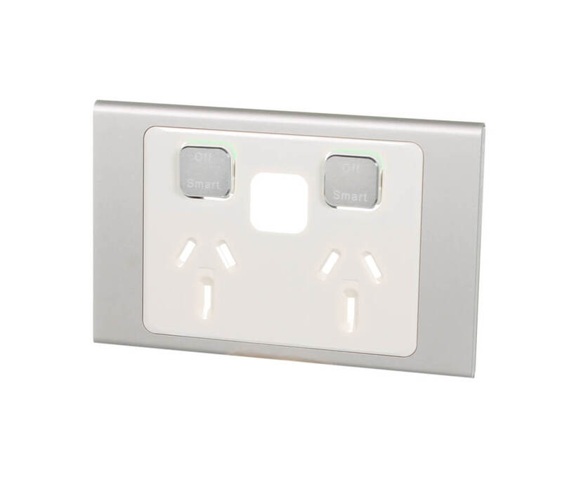Clipsal Iconic STYL S3025CSC-CE | Connected Socket (3025CSC) | Crowne ...