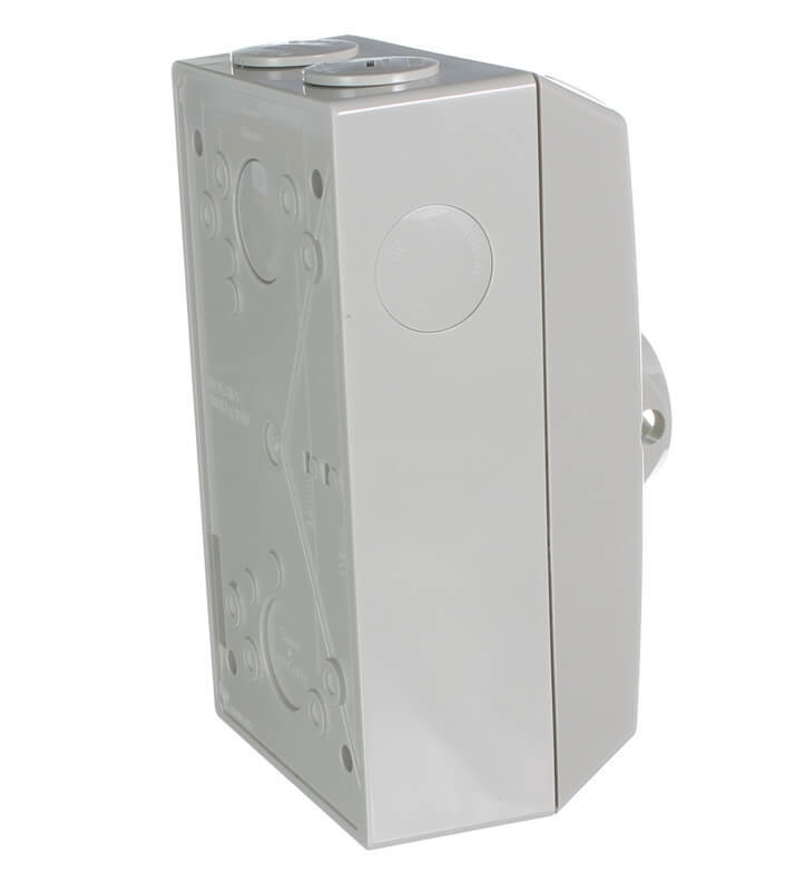 Clipsal WHB320-RG | Weatherproof Switch 3 Pole 20 amp IP66 - Clipsal by ...