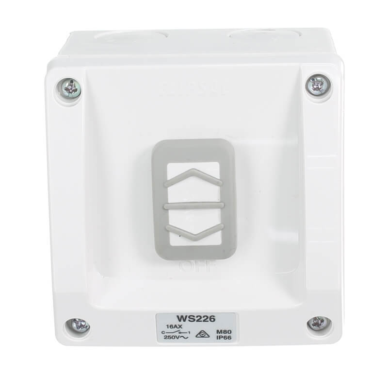 Clipsal WS226-RW | White Single Weatherproof Switch, 16A, 250v, IP66 ...