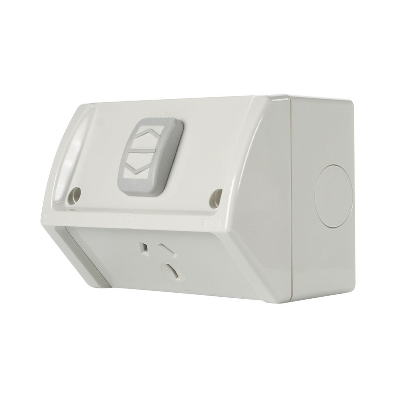CLIPSAL WSC227/1/15 | Single Weatherproof Power Point GPO 15Amp 250v ...
