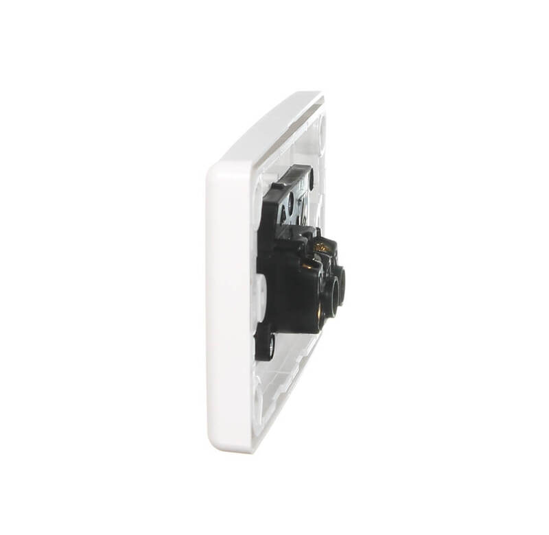 Clipsal 2015L-WE | 10Amp Round Earth Single Power Point White