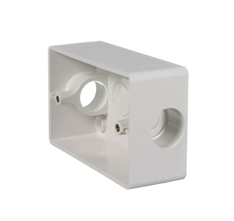 CLIPSAL 238/25 | Solid Mounting Block (25mm Entry) | White