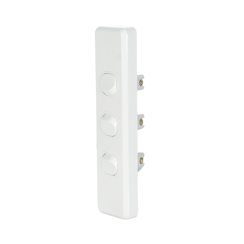 NLS 30596 | 3 Gang Architrave Switch 10amp 250v White