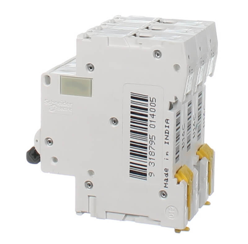 CLIPSAL 4CB316-6 | 16amp Three Pole 6kA Circuit Breaker C Curve