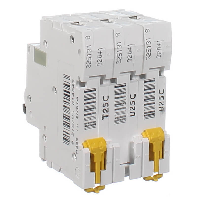 CLIPSAL 4CB325-6 | 25amp Three Pole 6kA Circuit Breaker C Curve