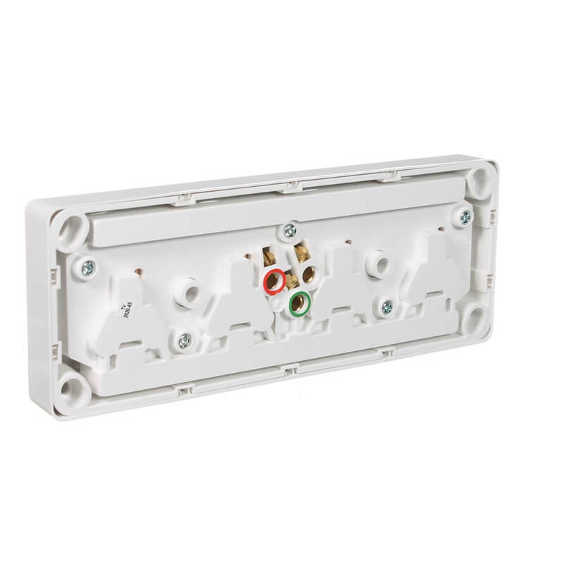 Clipsal Classic C2015D4-WE | Quad Gang power point 10 Amp | White