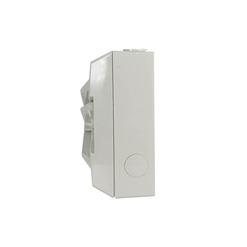 Clipsal WHB340-RG | Weatherproof Isolator 3 Pole 40 amp IP66 440V