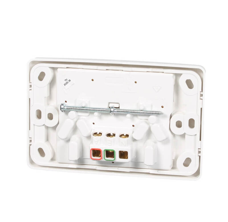 Clipsal 2025D | 10Amp Double Pole , Double Power Point White | 2000 Series