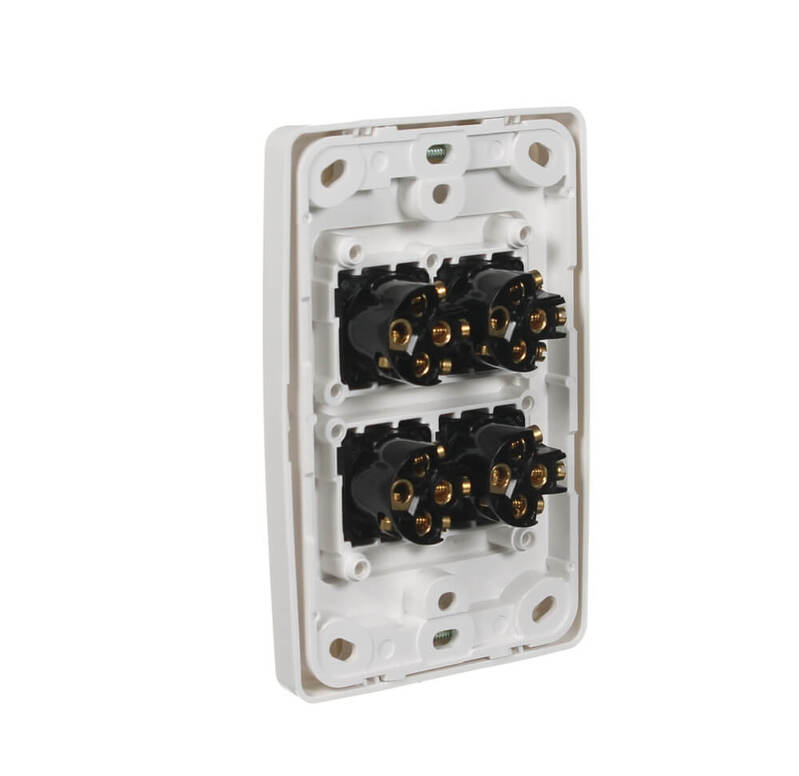 Clipsal 4 Gang Switch 10Amp 250v White (2000 Series) 2034VAWE