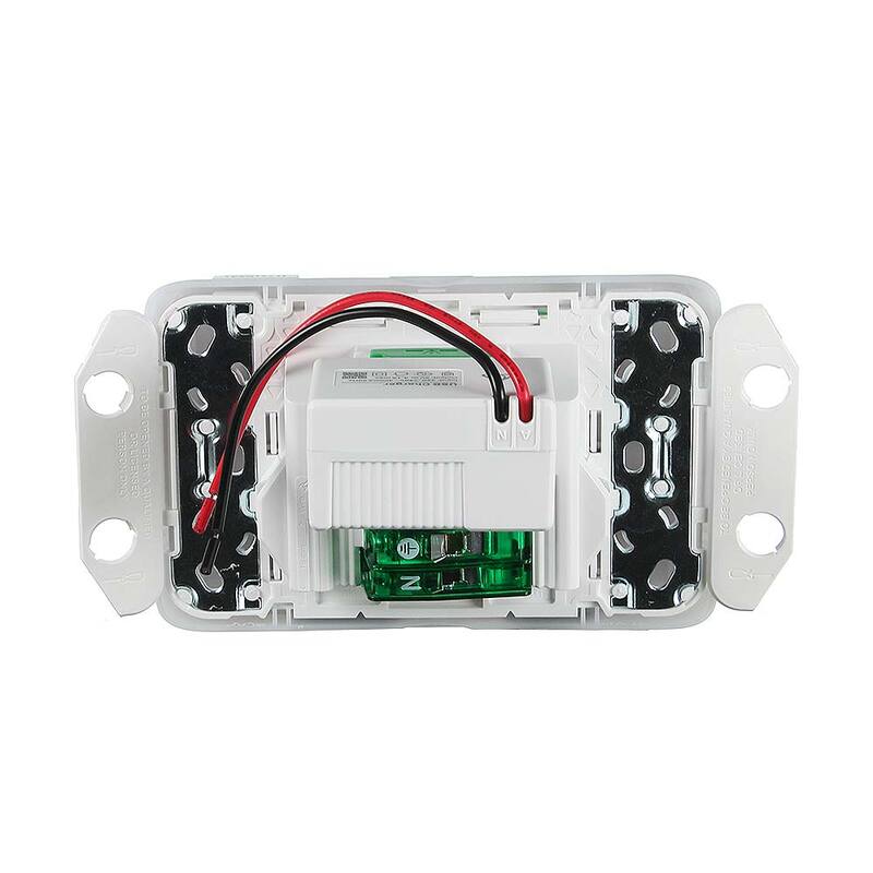 Clipsal 3025USBAC-VW-5Bundle | Iconic Twin Socket Switched Horizontal ...