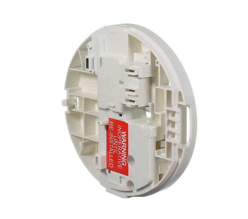 CLIPSAL 755RB | Relay Base for 240v Smoke Alarm