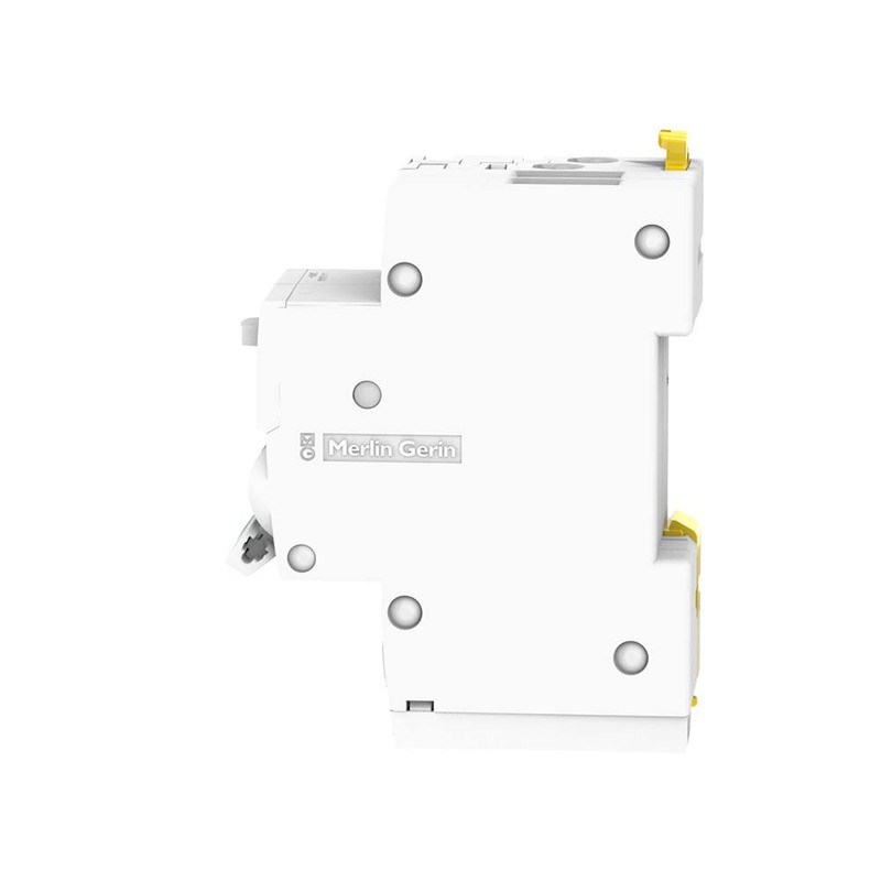 Clipsal MX9R3210 | 10A MAX9 RCBO 1PN C | 30mA Type A