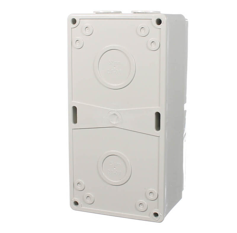 CLIPSAL 56C520 | 5 Pin 20Amp Combination Switched Socket 56 Series