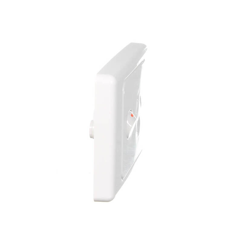 Clipsal 2015-WE | 10Amp Single Power Point White | 2000 Series