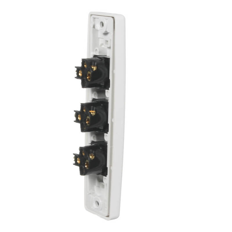 Clipsal 2033A-WE | 3 Gang Architrave Switch 10amp White | 2000 Series