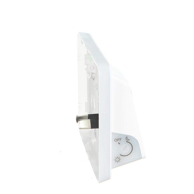 Clipsal Iconic - Night Walk Sensor Light | 3025NW