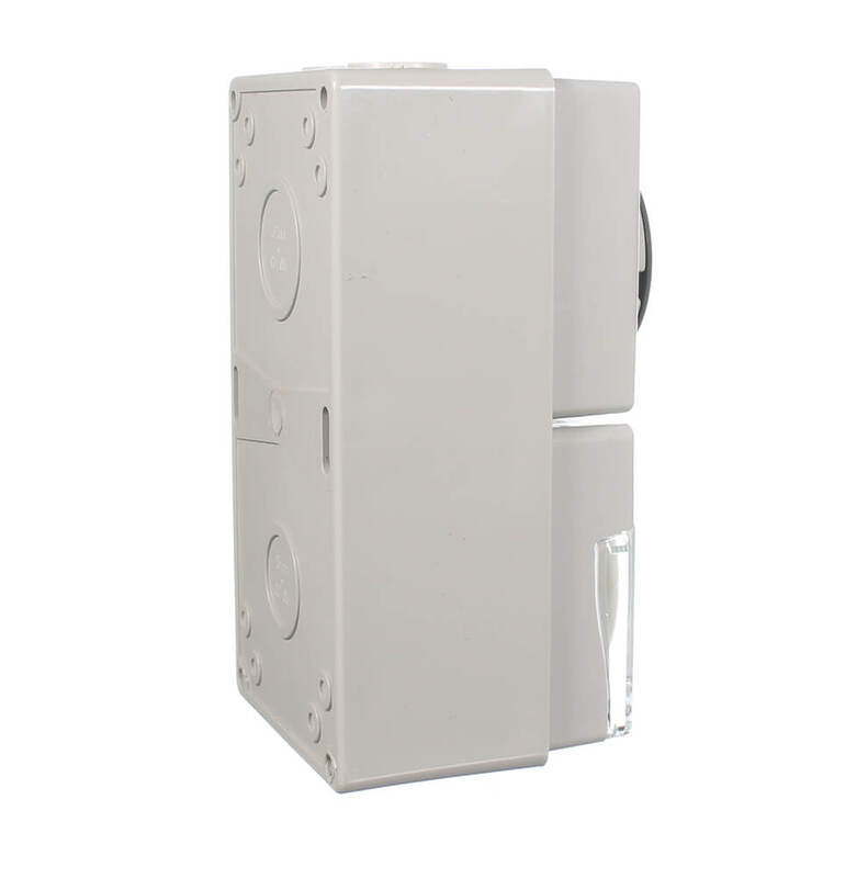 CLIPSAL 56C532 | 5 Pin 32Amp Combination Switched Socket 56 Series Grey