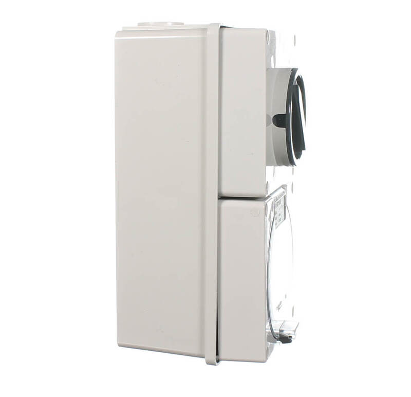 CLIPSAL EY56C510 EASY56 | 10Amp Switched Outlet 3PH 5 Pin Round IP66