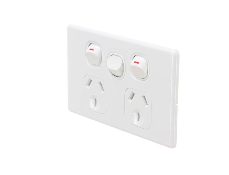 4C Slimline Double Power Point with Extra Switch 10Amp 250v | Elegant ...