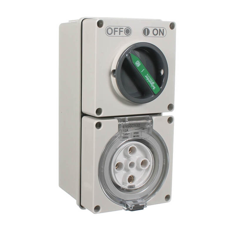 CLIPSAL EY56C532 EASY56 | 32Amp Switched Outlet 3PH 5 Pin Round IP66